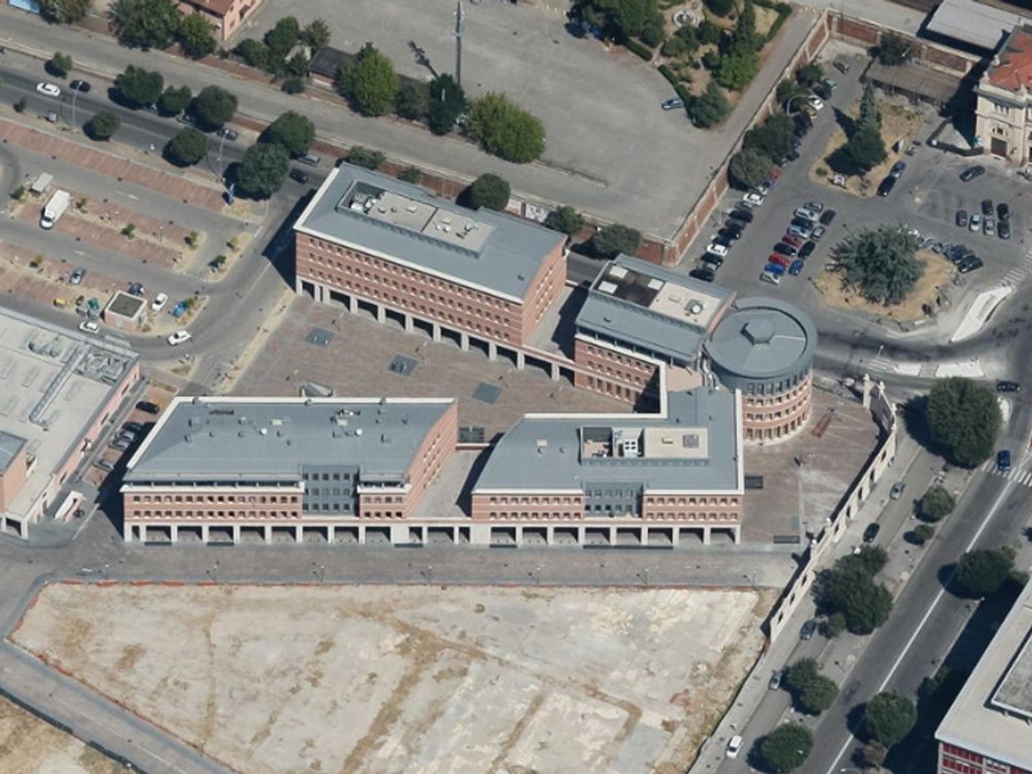 Due uffici e diciannove posti auto a Forlì-Cesena, Asta 19872 - Quimmo